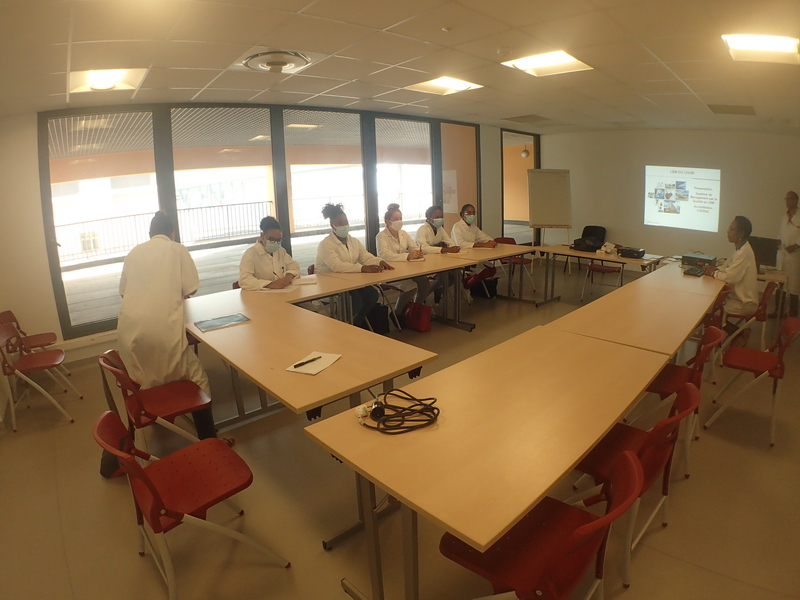 BTS ABM : journée découverte des secteurs du laboratoire du CHU ...